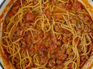 Healthy Turkey Bolognese Recipe - Cooking Made Healthy